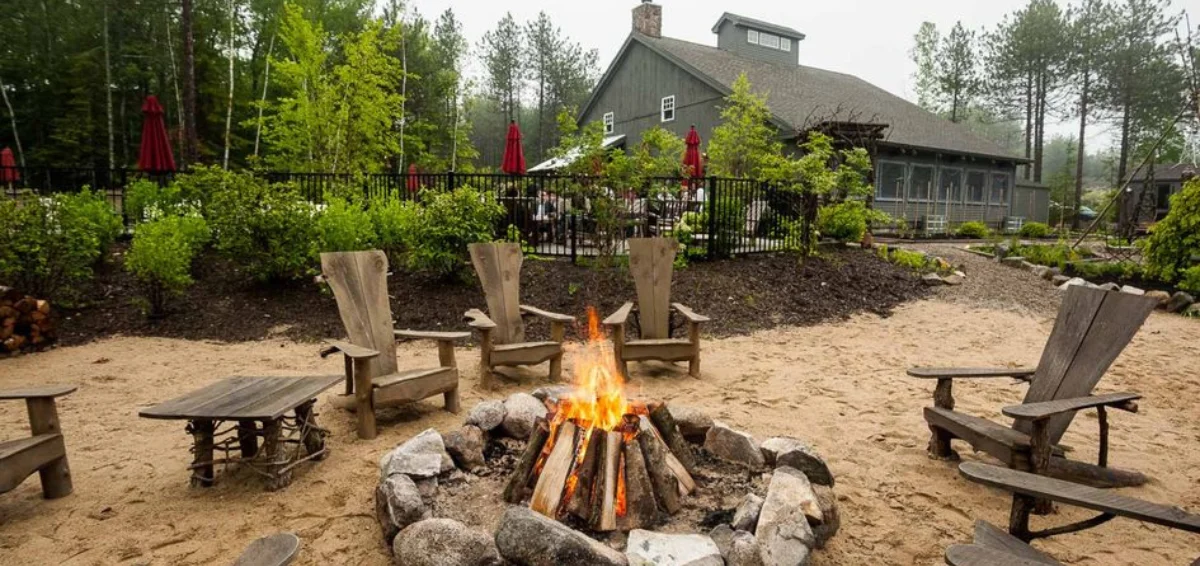 10 Best Romantic Getaways in New England with Jacuzzi
