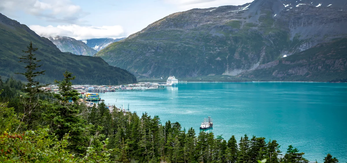 12 Wonderful Alaska Beaches You Must Visit in This Summer